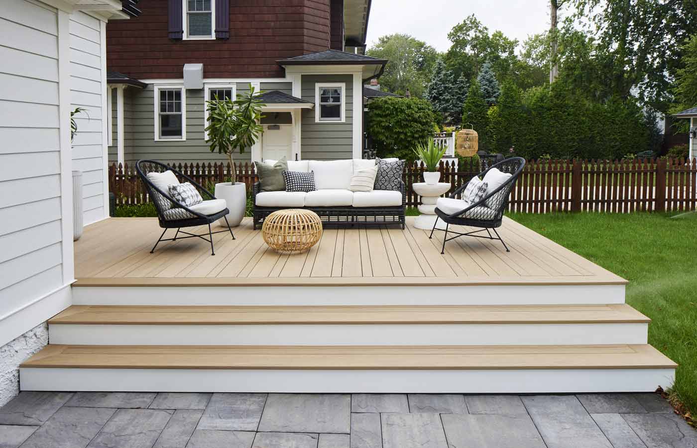 22 Composite Decking Ideas For Your Home | Premium Decking Supply
