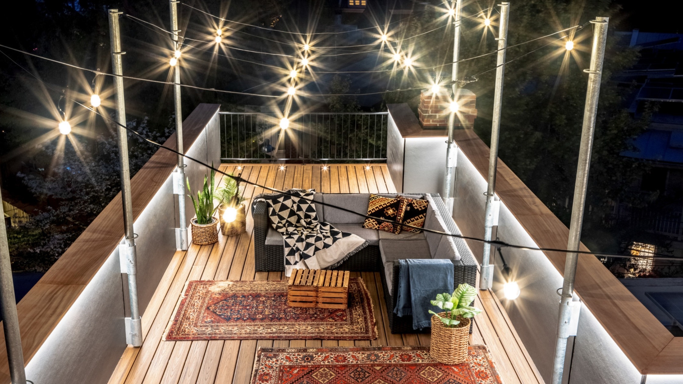45 Deck Lighting Ideas To Brighten Your Outdoor Space | Premium Decking ...