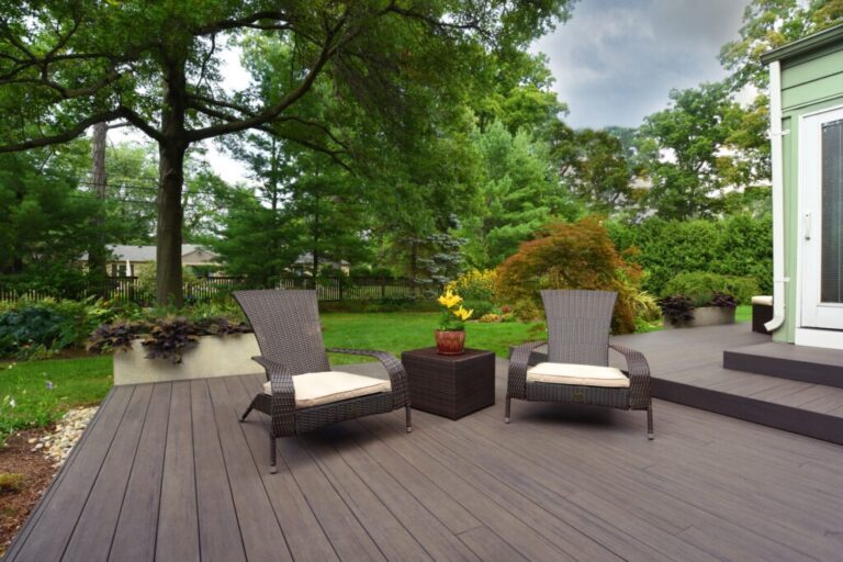 How To Pick The Best Deck Colors In 2025: A Complete Guide | Premium ...