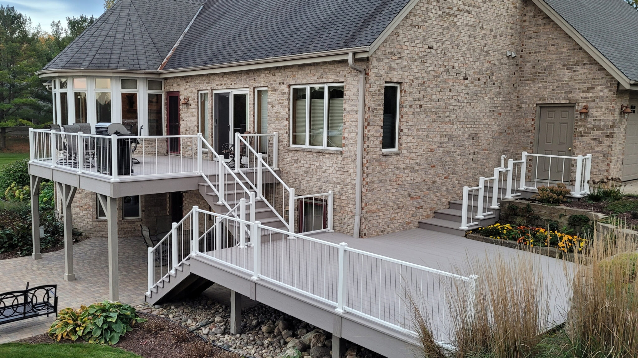 70 Cable Deck Railing Ideas: Elegance Meets Open View | Premium Decking ...