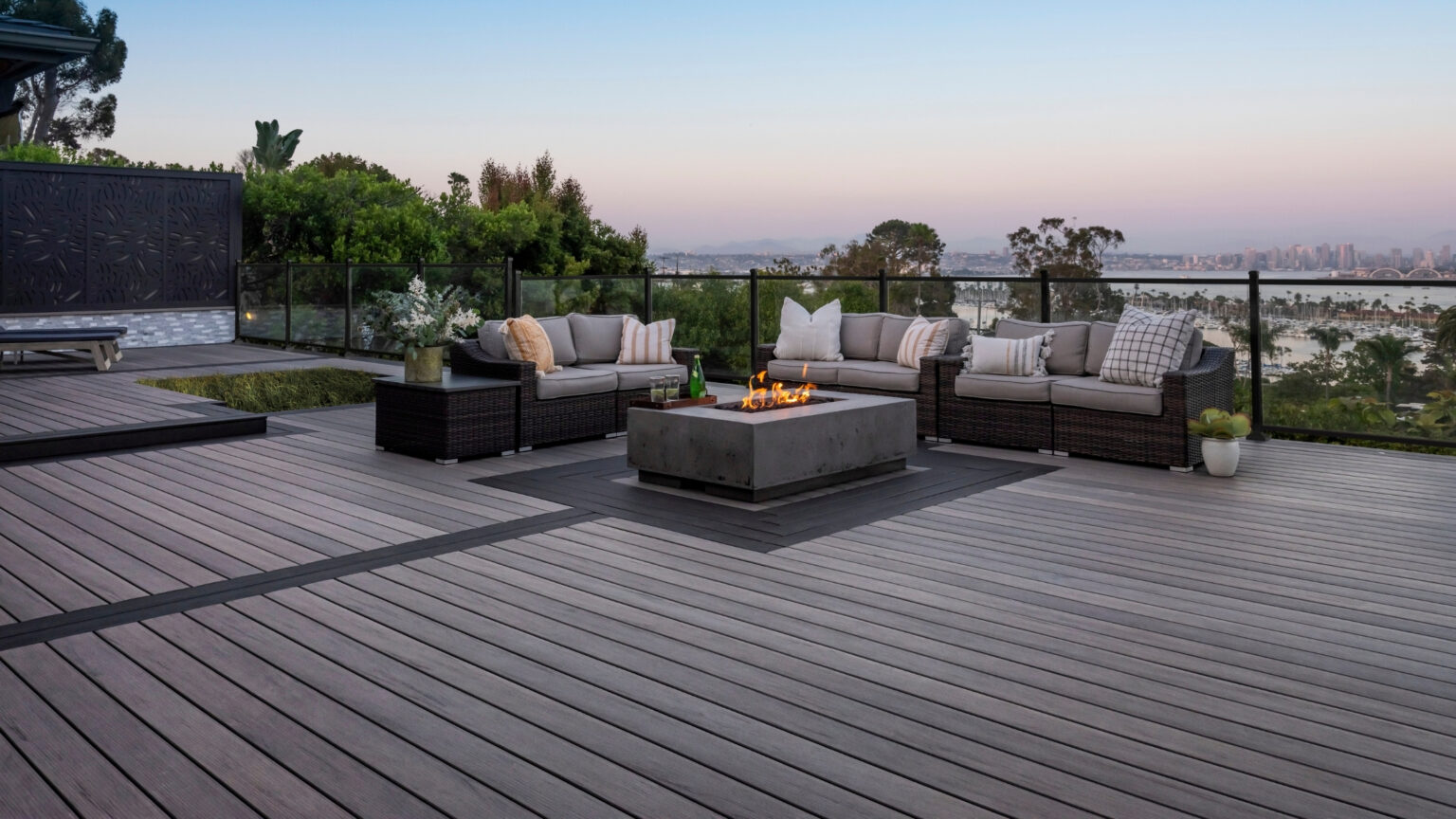 52 TimberTech Deck Ideas For Every Backyard | Premium Decking Supply
